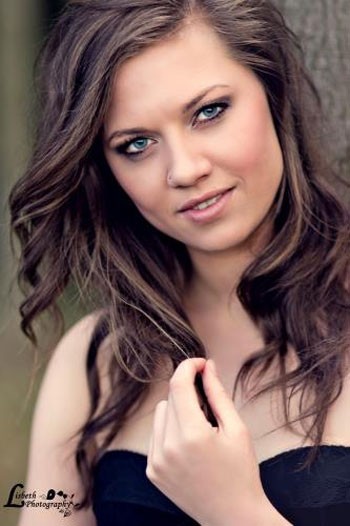 Lisa Petrosky's Instagram, Twitter & Facebook on IDCrawl