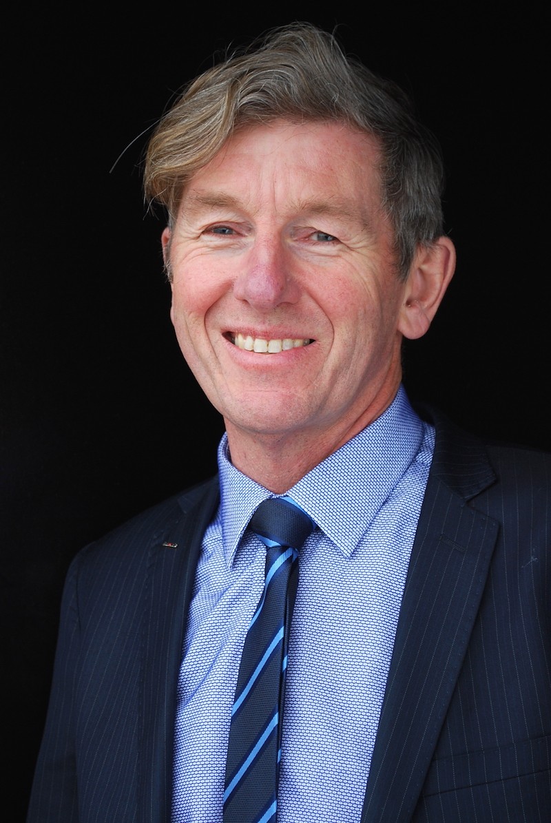 Stephen Kerr : Ican Models, Queenstown, New Zealand