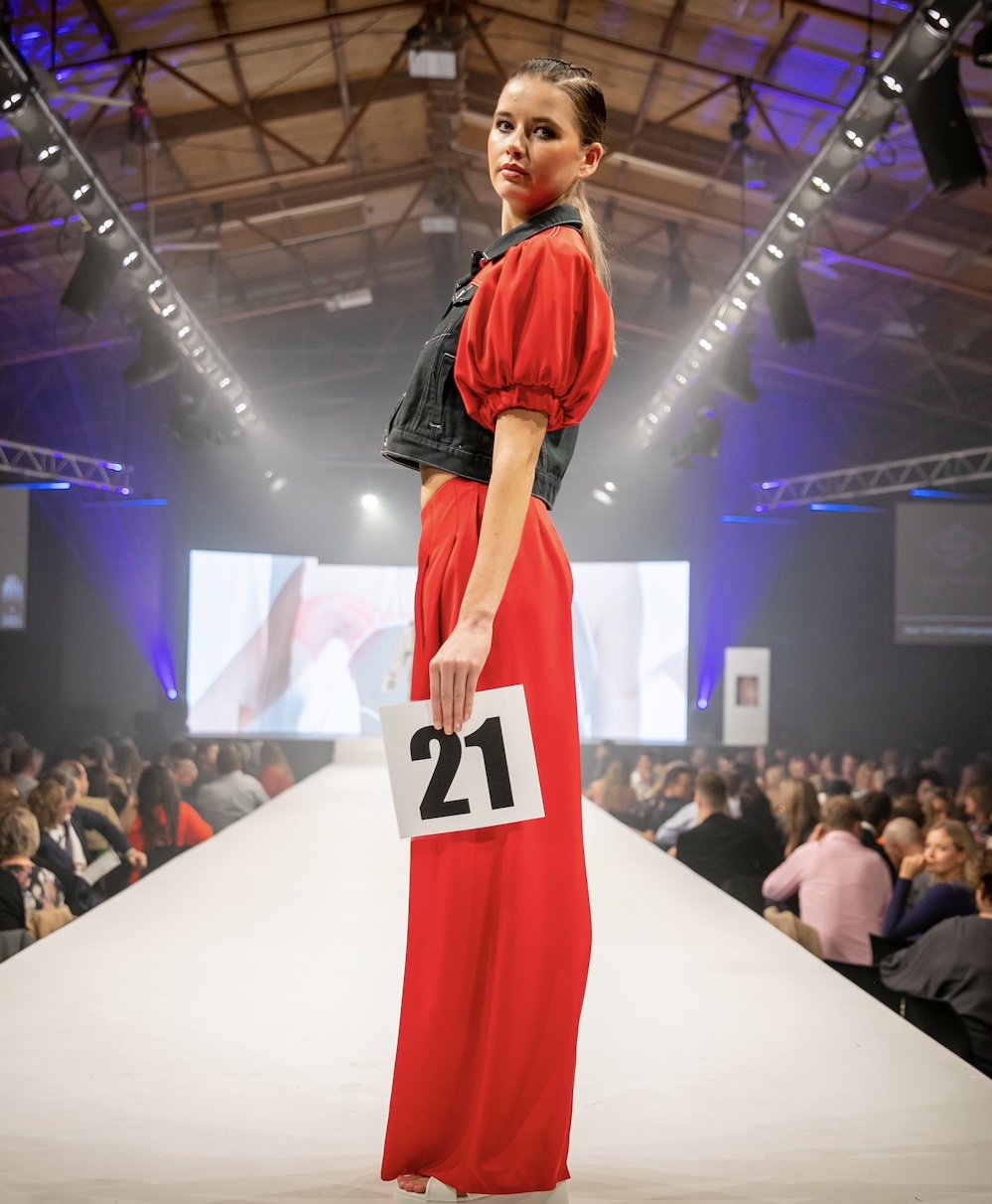 Bethany Coghlan : Ican Team, Queenstown, New Zealand