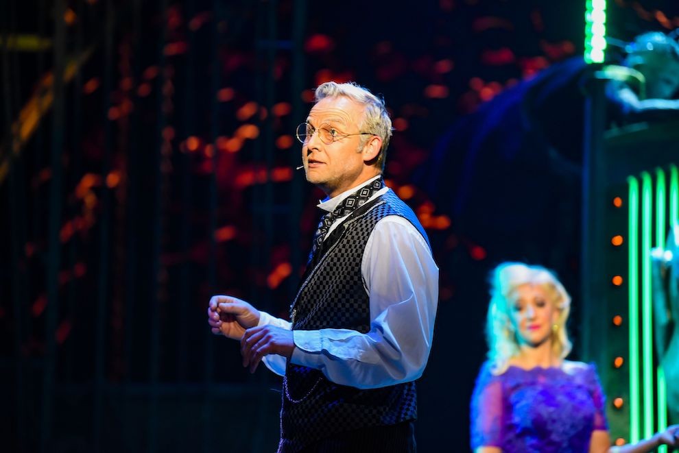 Greg MacLeod : Ican Models, Queenstown, New Zealand