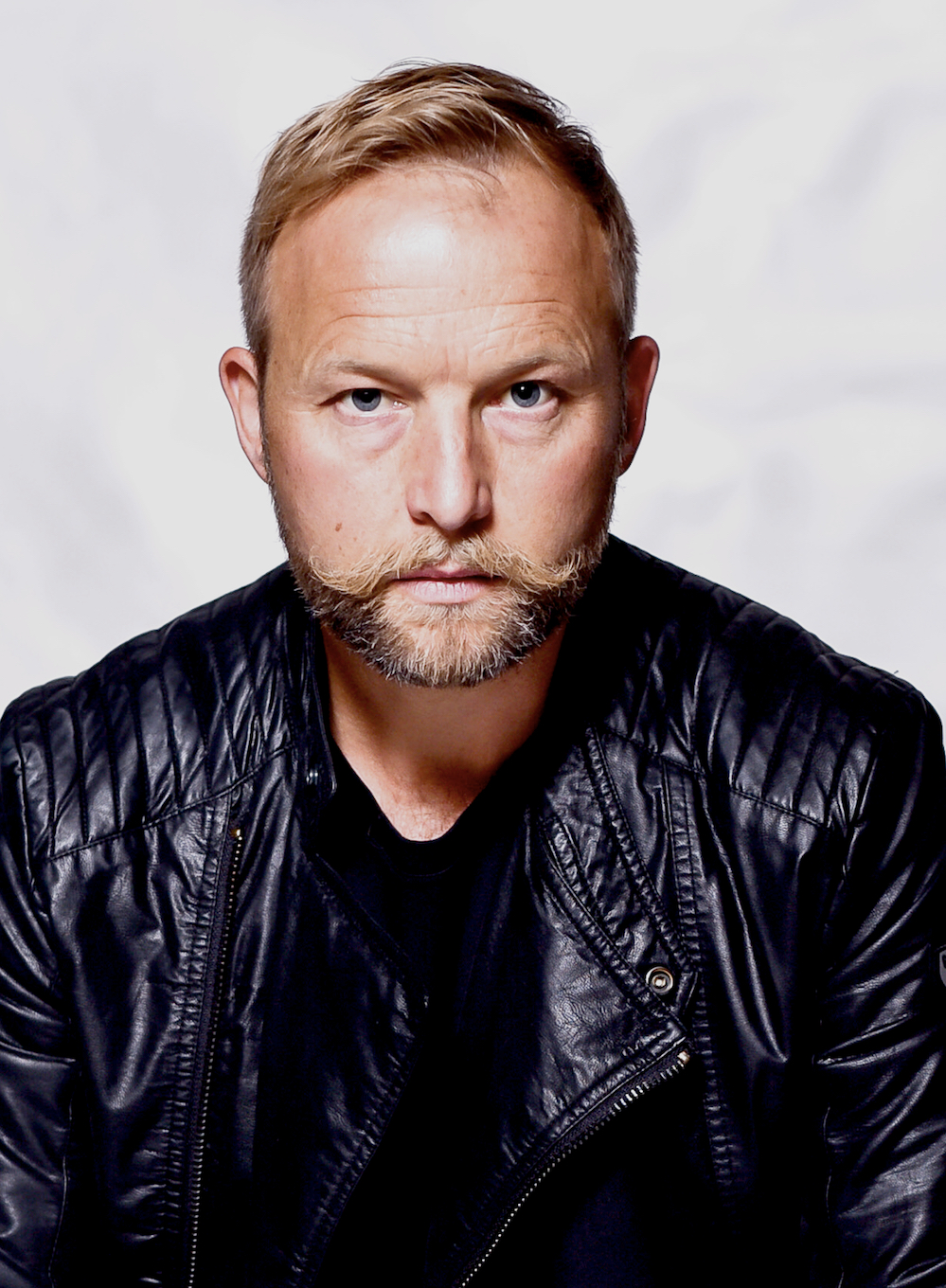 Greg MacLeod : Ican Models, Queenstown, New Zealand