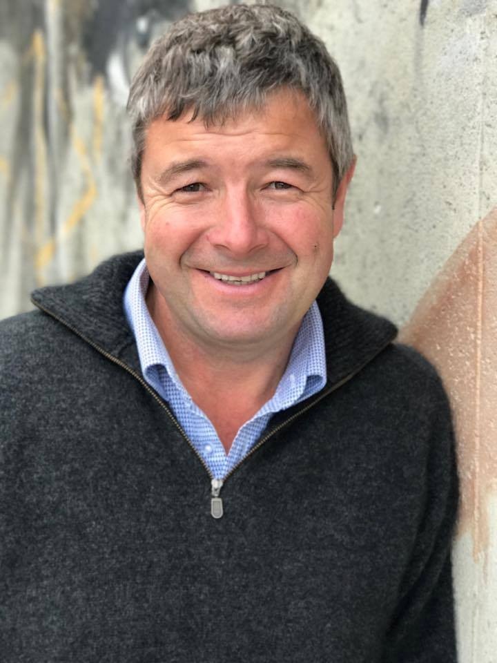 Mark Burdon : Ican Models, Queenstown, New Zealand