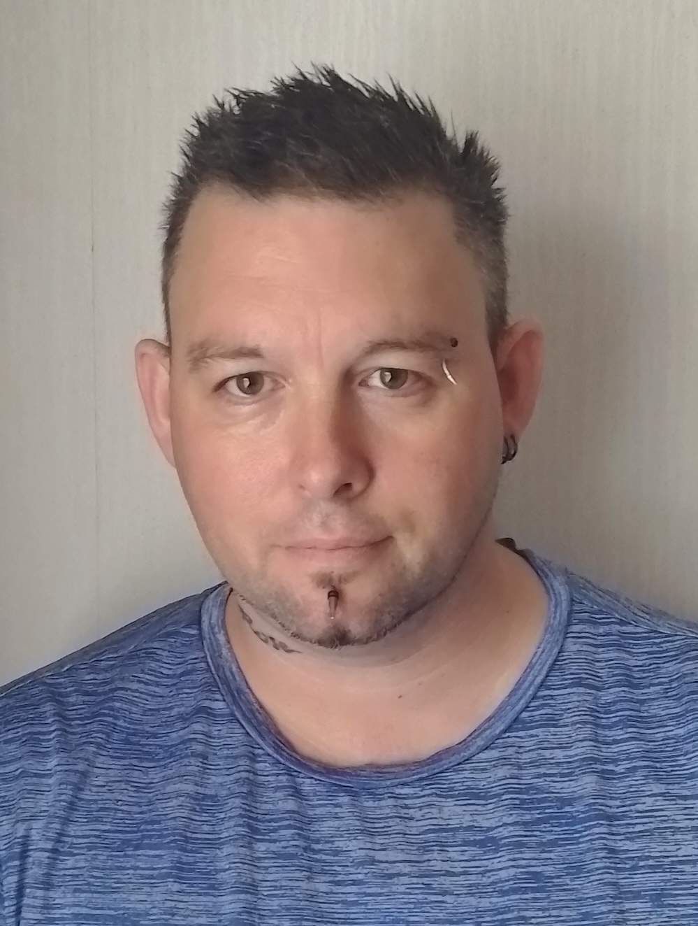 Matthew Holmes : Ican Models, Queenstown, New Zealand