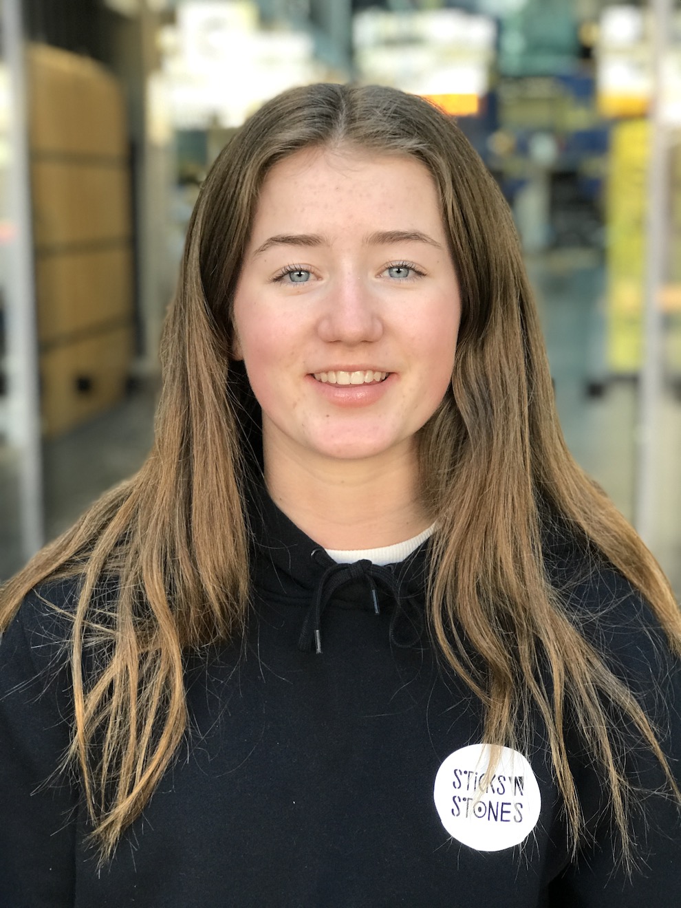 Meg Thomas's Instagram, Twitter & Facebook on IDCrawl