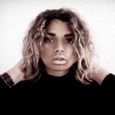 Melanie Lloyd : Ican Models, Queenstown, New Zealand