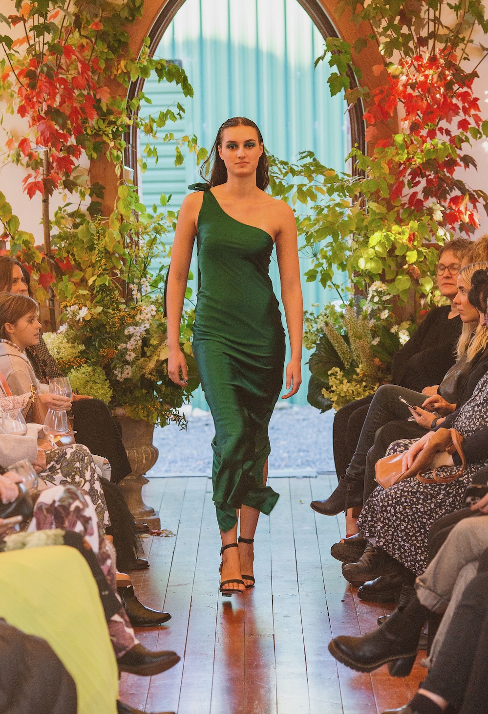 Molly W : Ican Models, Queenstown, New Zealand