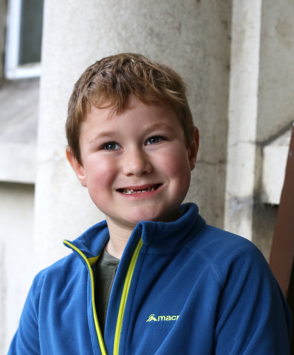 Oliver Wright : Ican Models, Queenstown, New Zealand